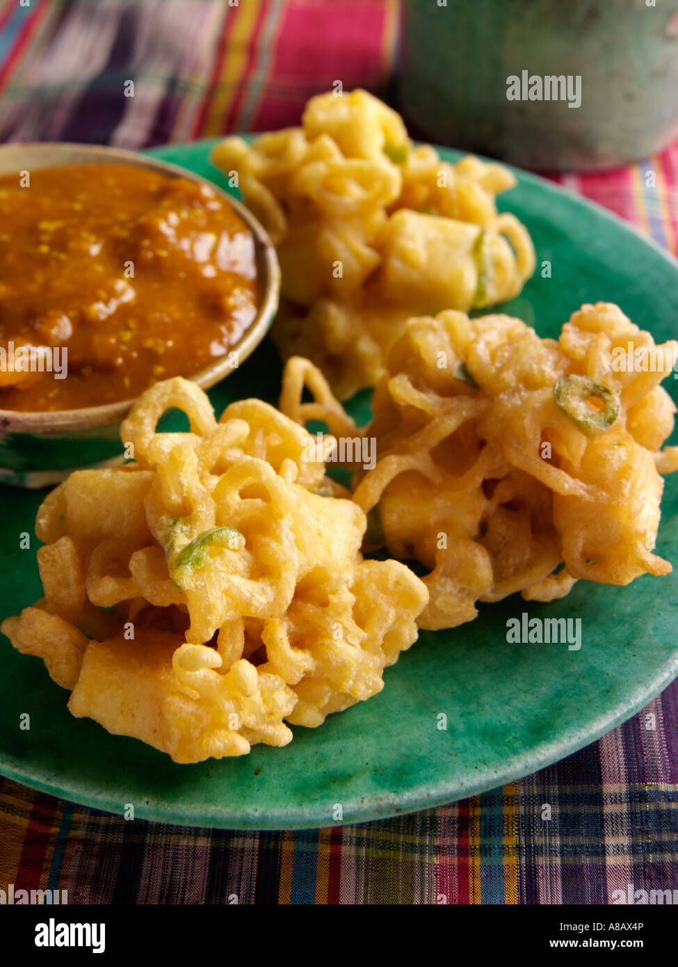Indian noodle pakoras hi-res stock photography and images - Alamy