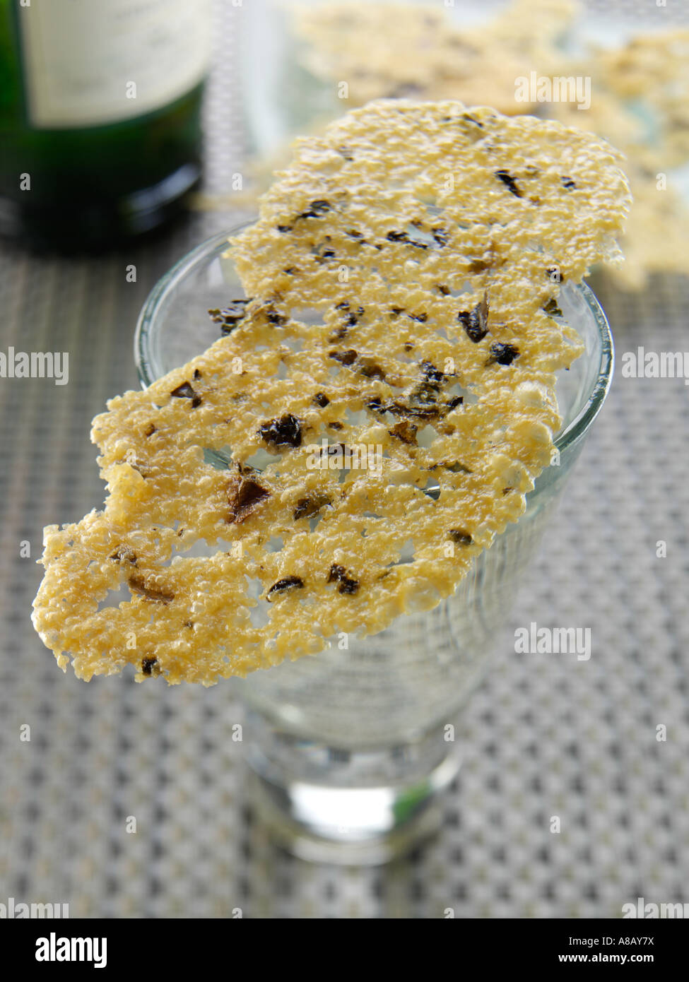 Seaweed cheese wafers hi-res stock photography and images - Alamy
