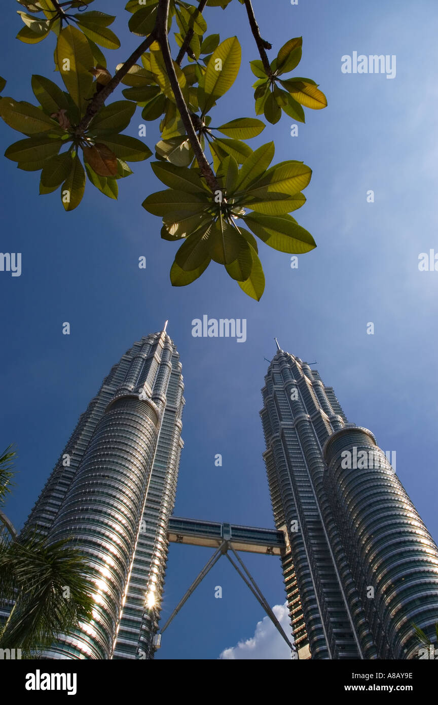 KLCC Petronas Twin Towers in Kuala Lumpur Malaysia Stock Photo - Alamy