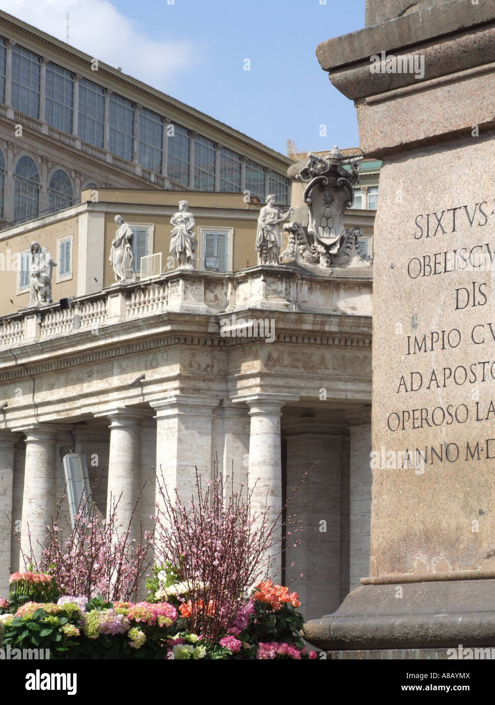 floral arrangement at easter in the vatican rome Stock Photo - Alamy