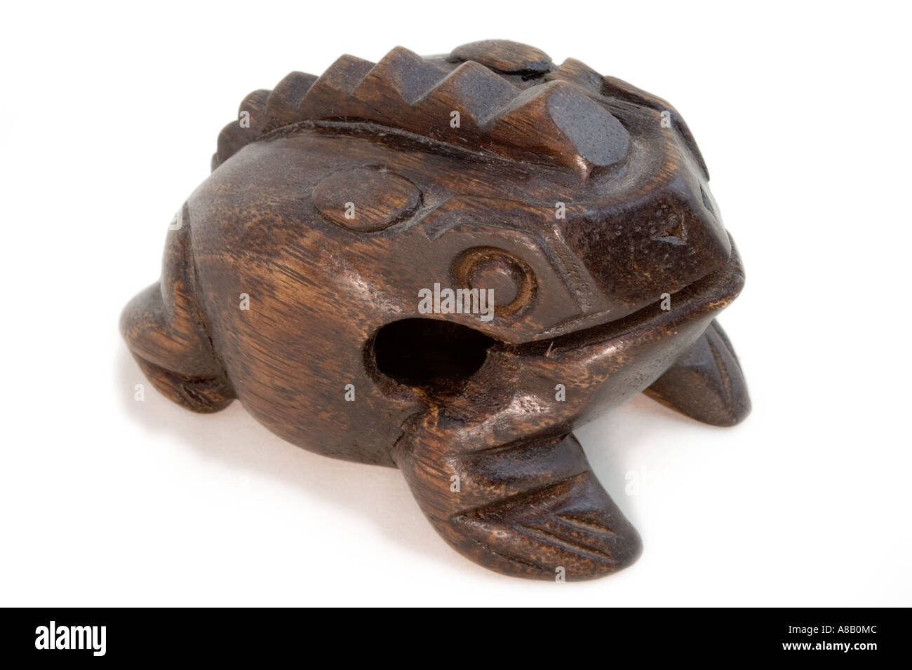 Wooden carved frog hi-res stock photography and images - Alamy