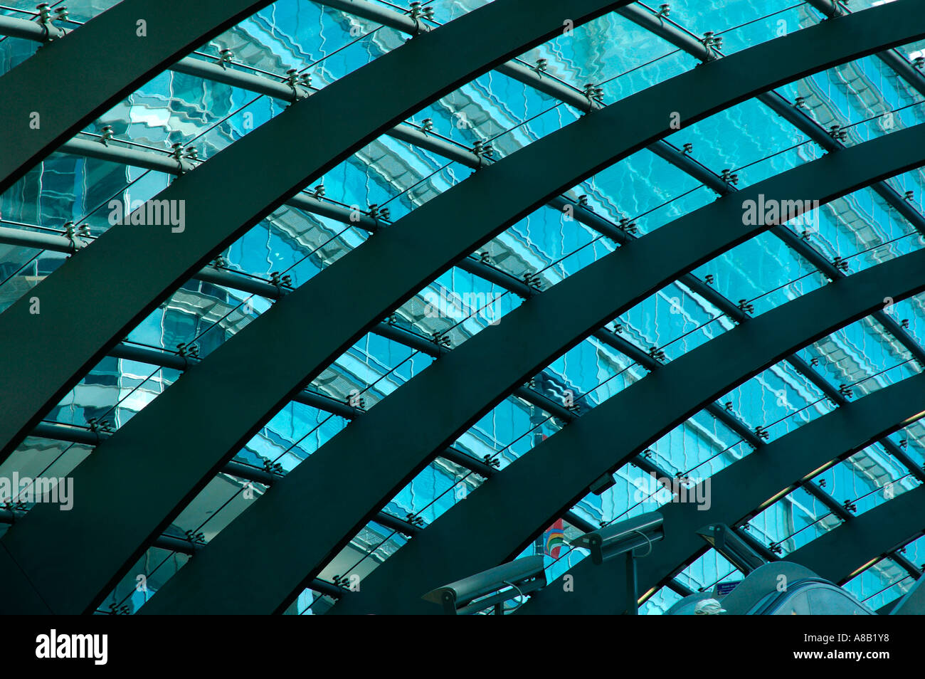 Angled roof line hi-res stock photography and images - Alamy