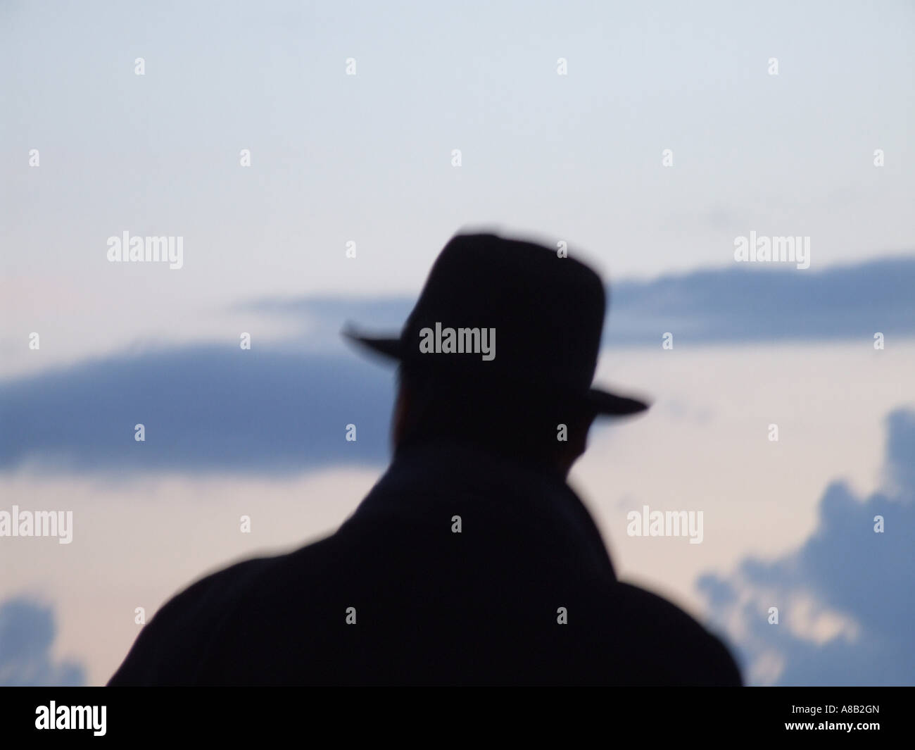 Single person silhouette alone lonely commuter hi-res stock photography ...