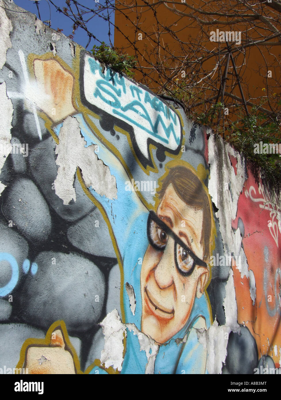 graffiti in the san lorenzo area of rome, italy Stock Photo - Alamy
