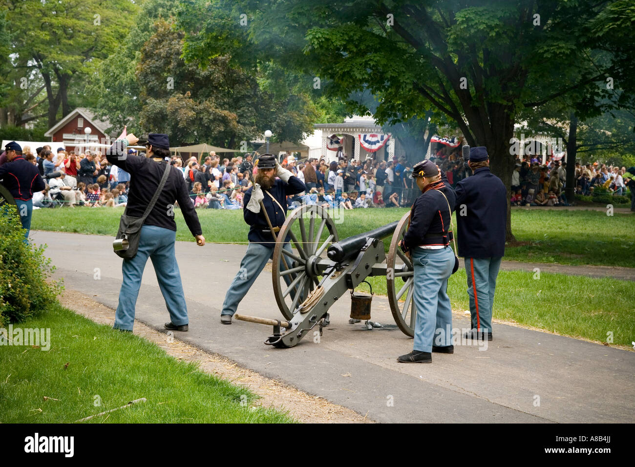 union soldiers exploding canon reenactment of a civil war battle Stock ...