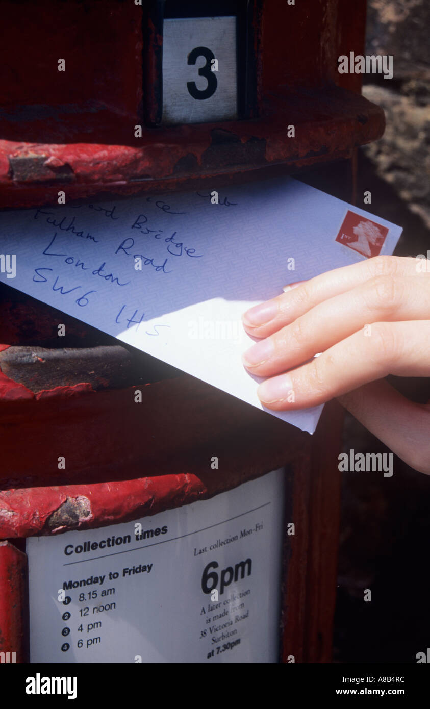 Hand posting letter hi-res stock photography and images - Alamy