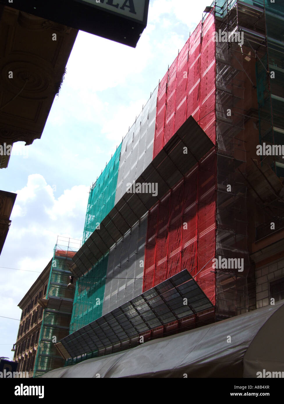 scaffolding in rome italy Stock Photo - Alamy