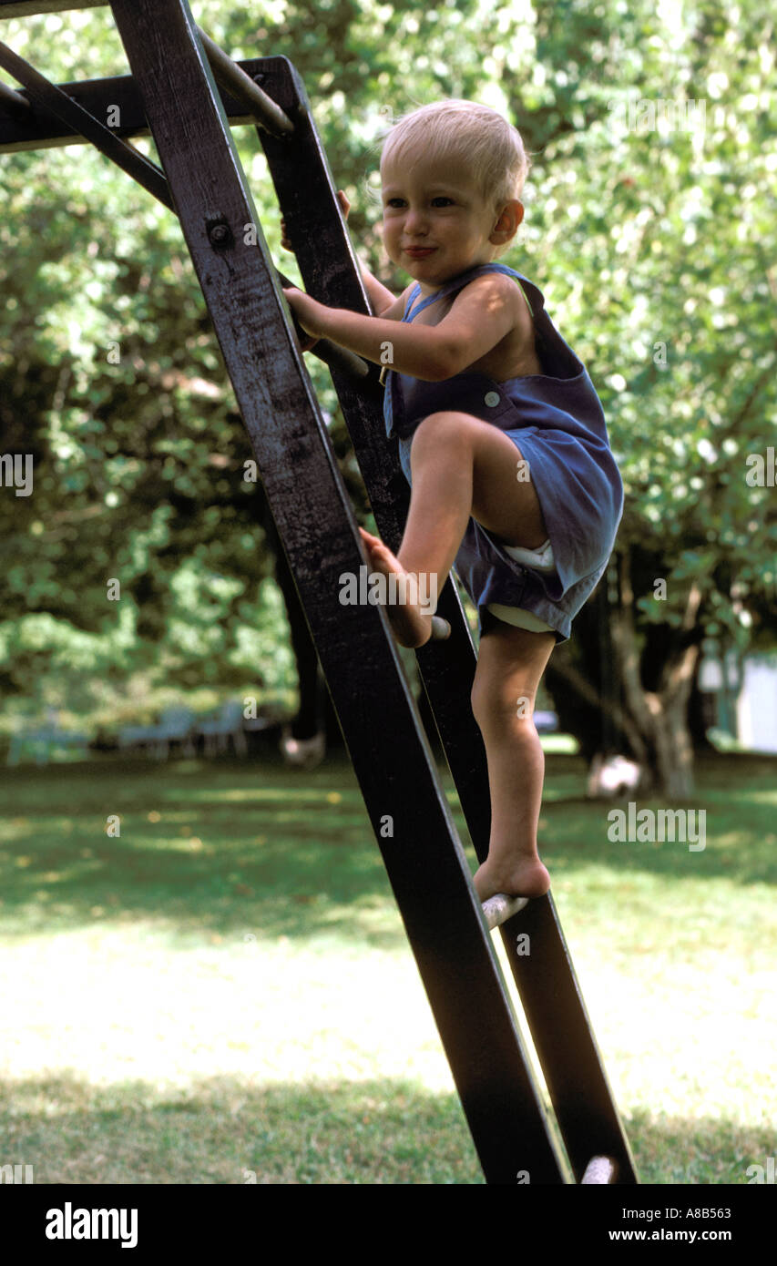 Toddler climb up ladder hi-res stock photography and images - Alamy