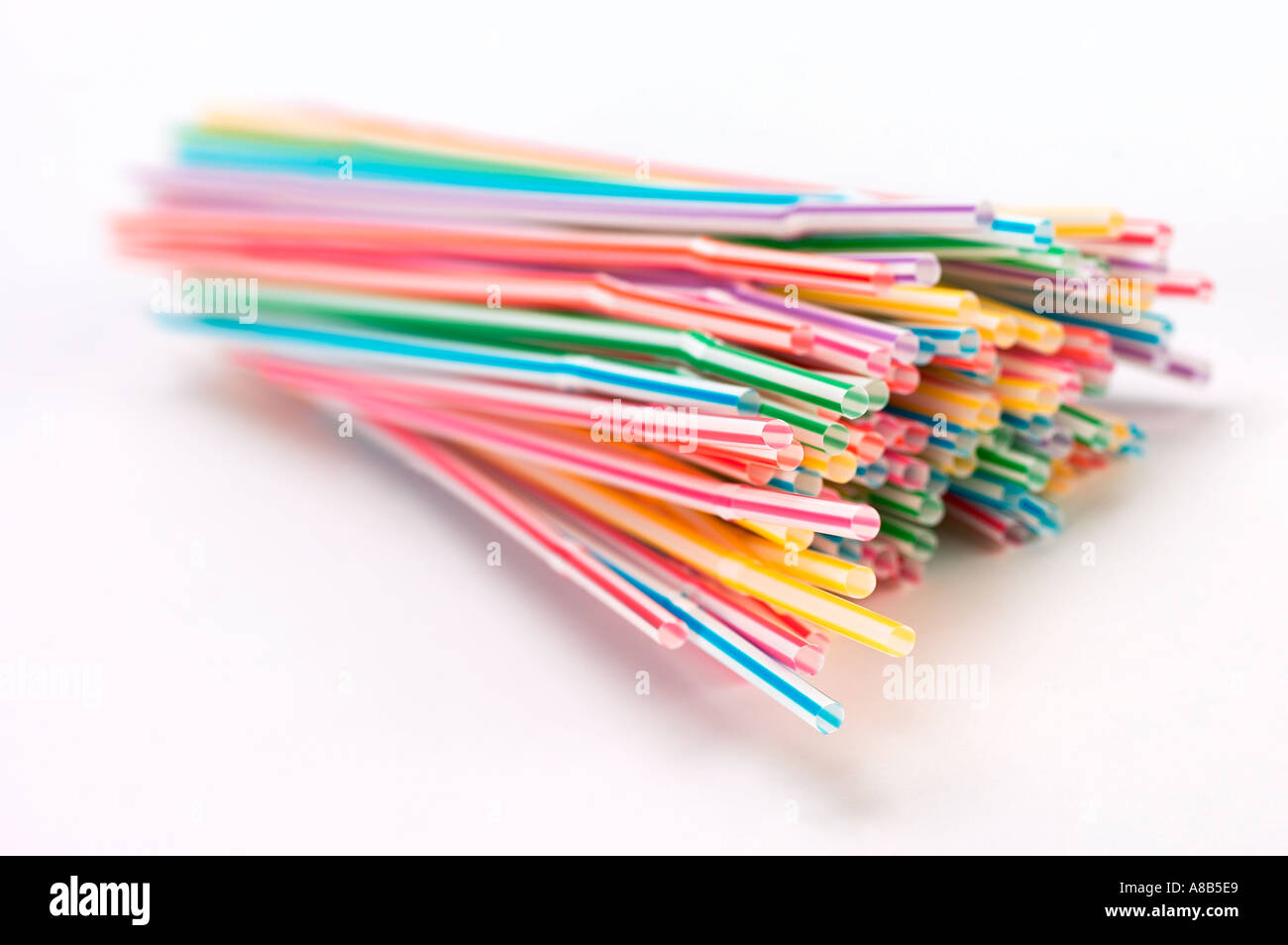 STRAWS STACKED IN A BUNDLE Stock Photo - Alamy