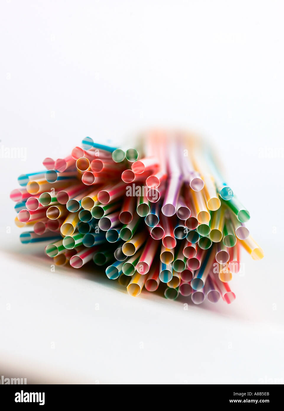 STRAWS STACKED IN A BUNDLE Stock Photo - Alamy