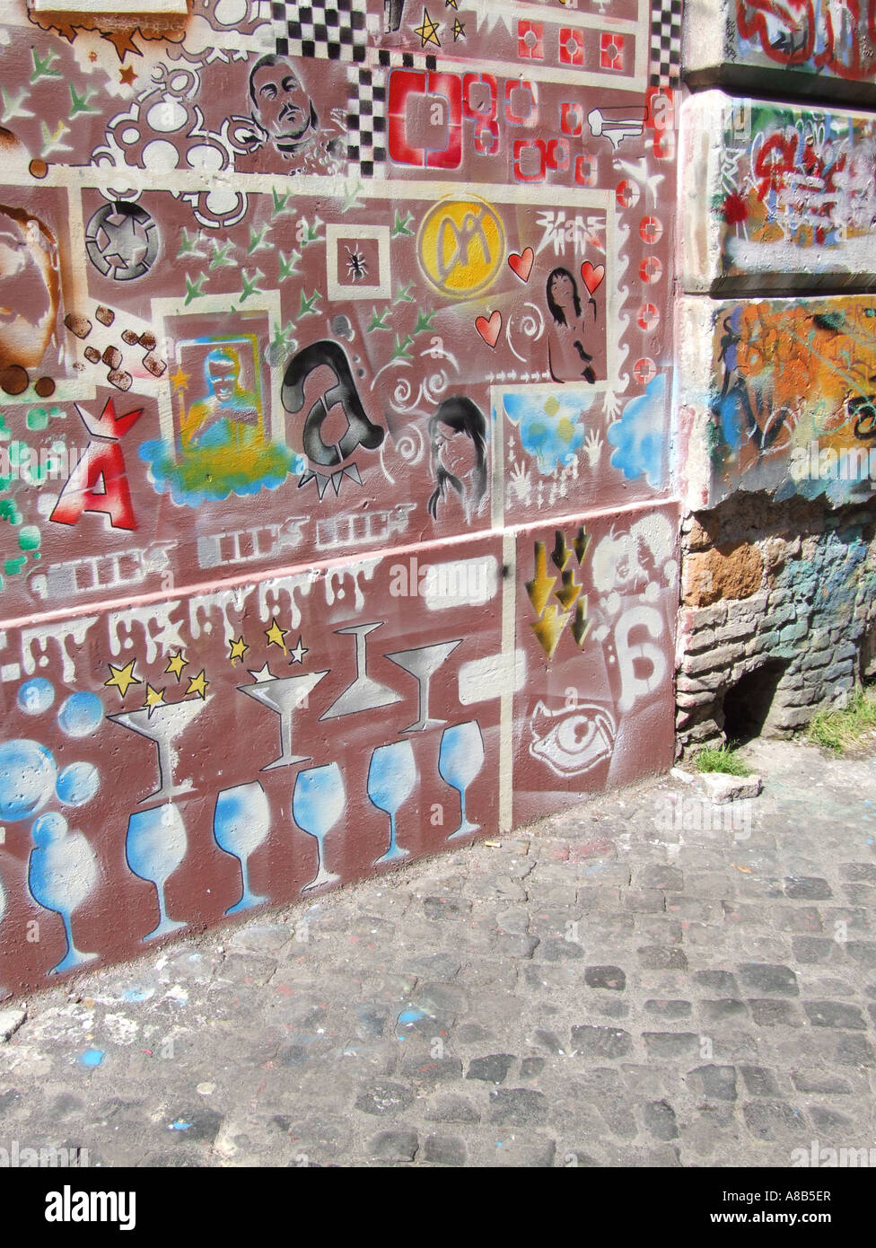 graffiti in rome Stock Photo - Alamy