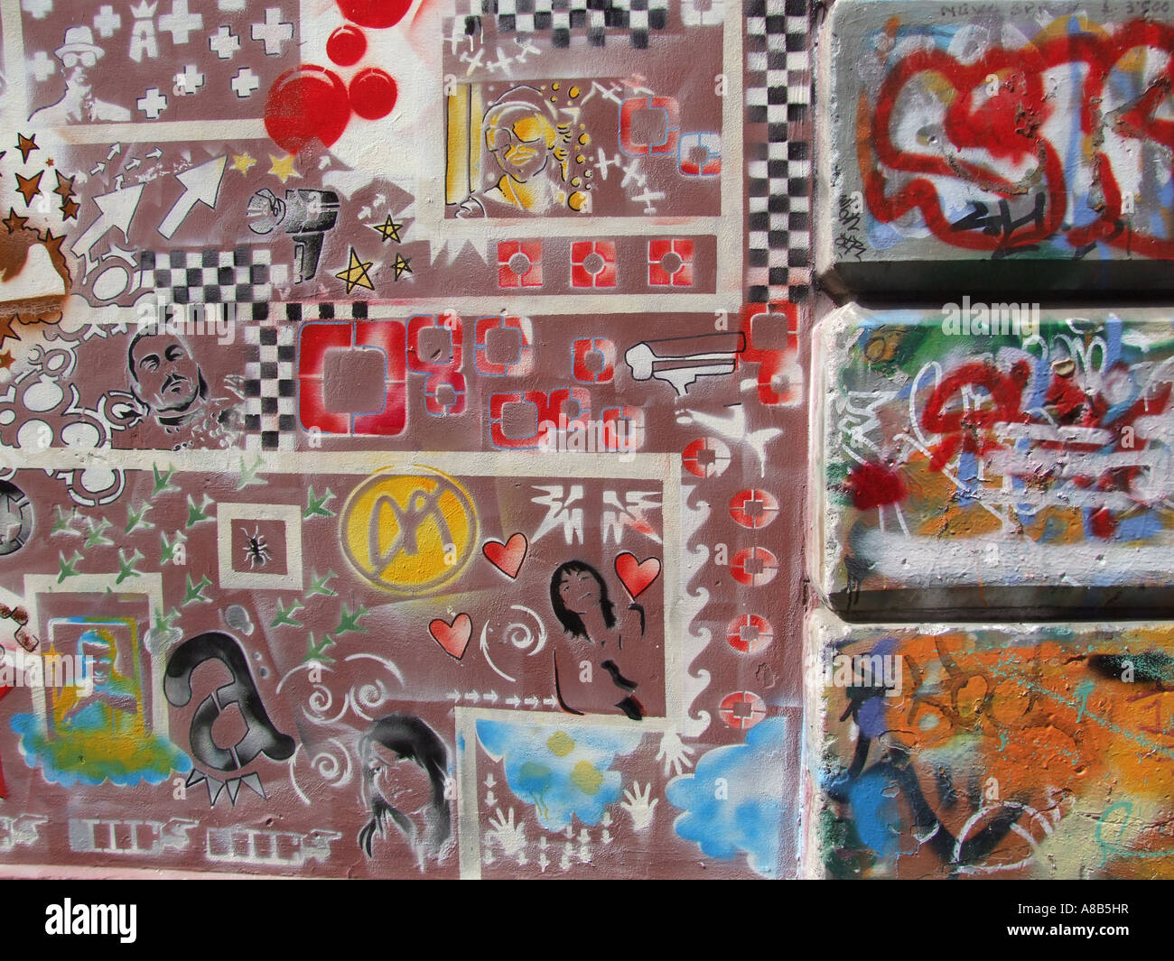 graffiti in rome Stock Photo - Alamy