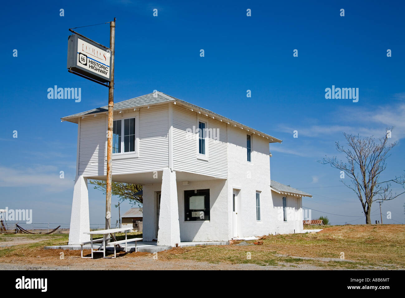 Lucille Hamons Service Station Historic Route 66 Hydro Oklahoma USA ...