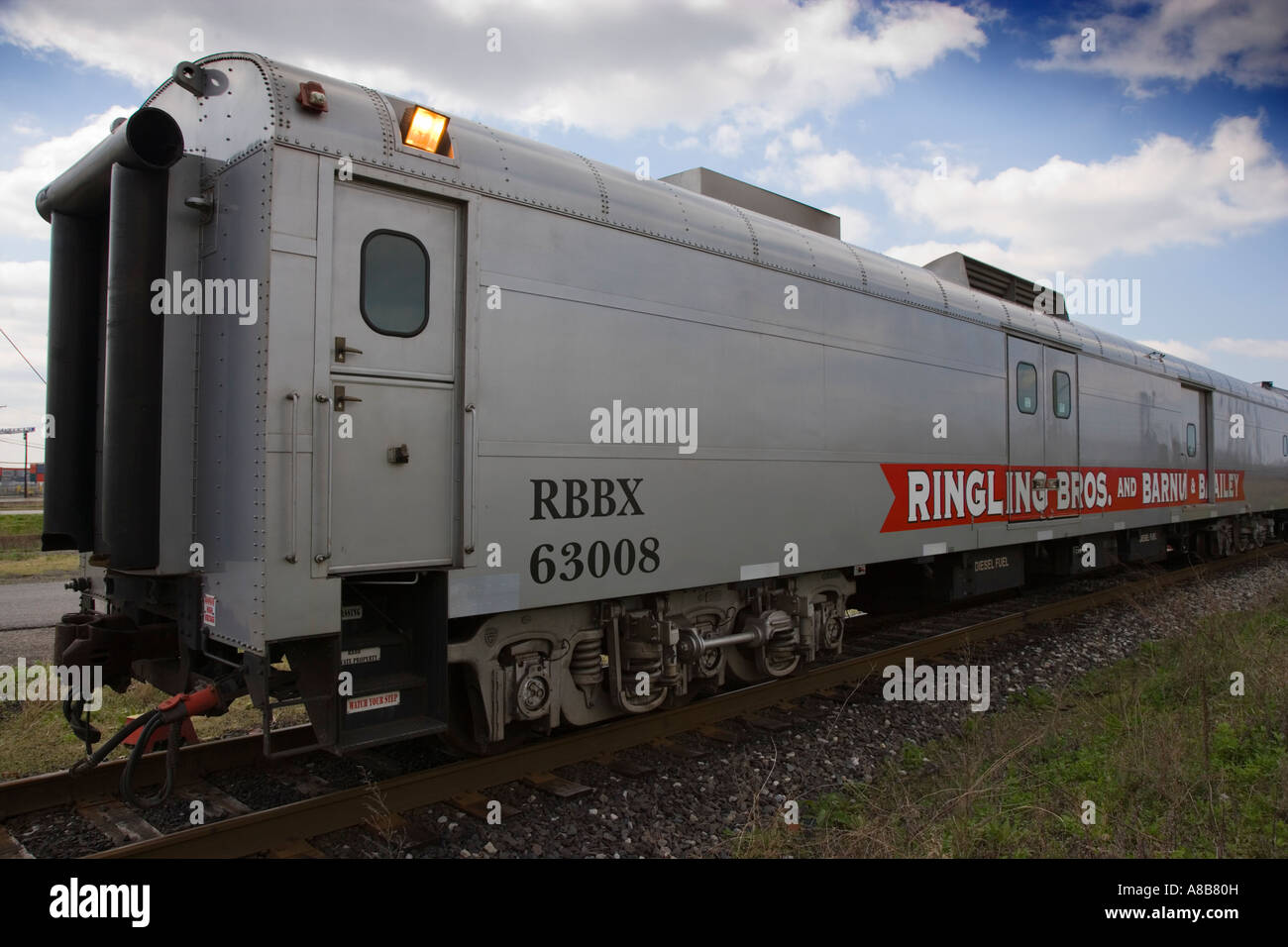 Railroad circus hi-res stock photography and images - Alamy