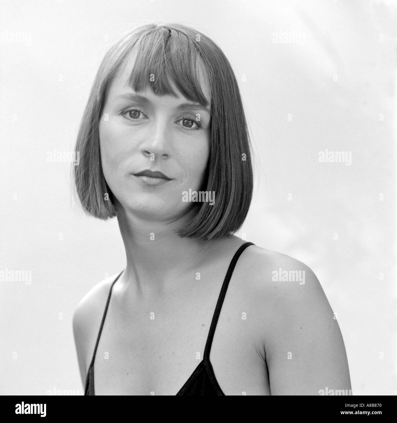 Black and white portrait woman hi-res stock photography and images - Alamy