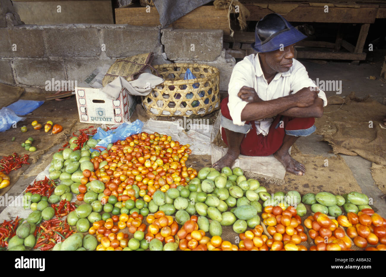 Zanzibar Stone Town Market Stock Photo - Alamy