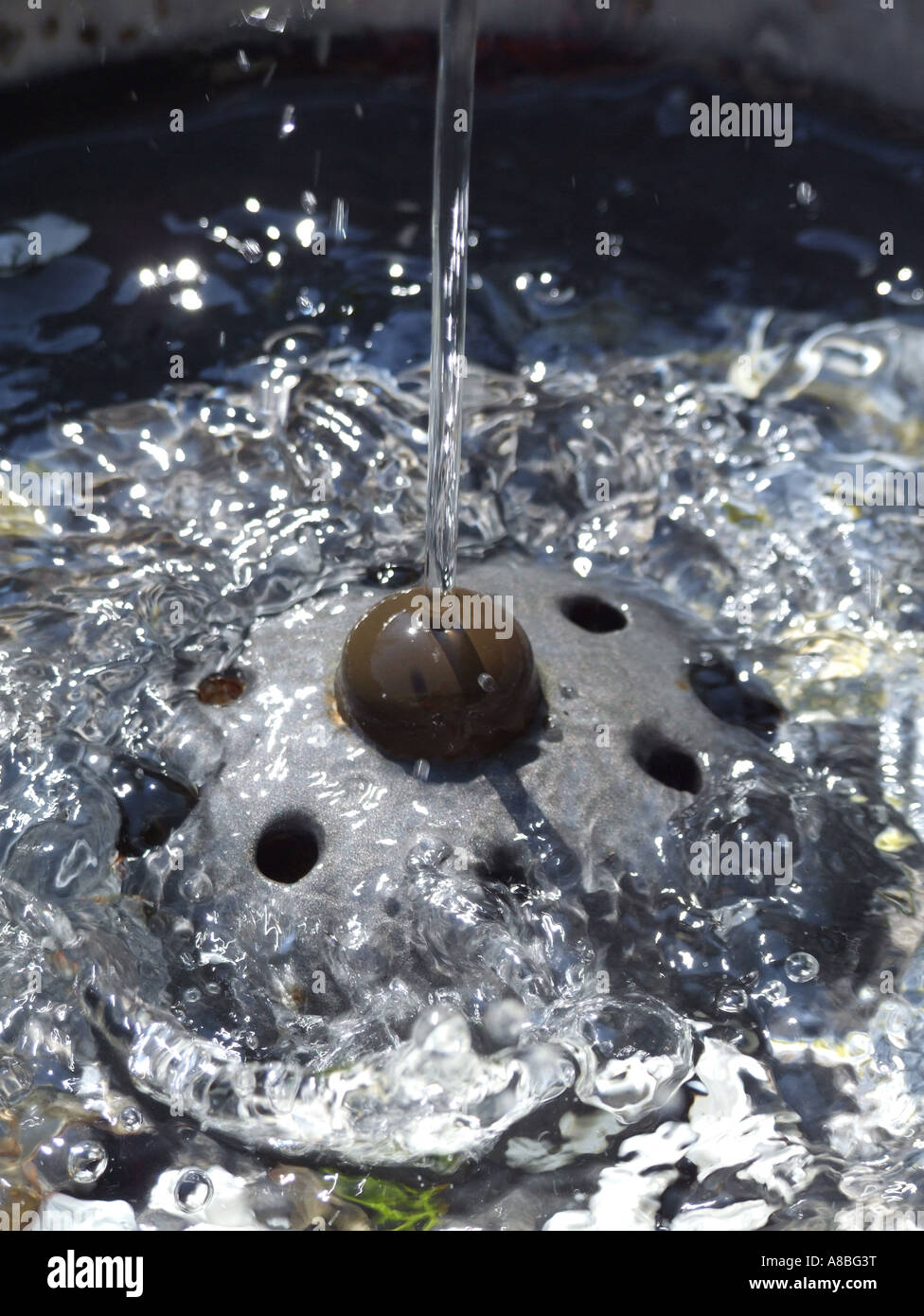 drinking water fountain Stock Photo - Alamy