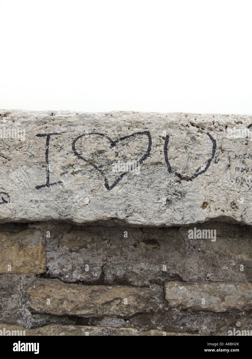 love heart graffiti Stock Photo - Alamy