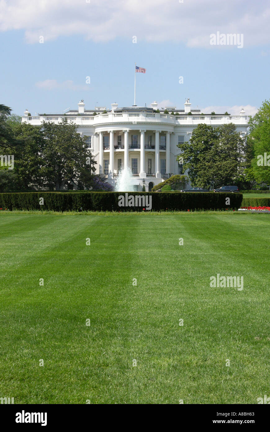 The Presidential White House at 1600 Pennsylvania Ave Stock Photo - Alamy