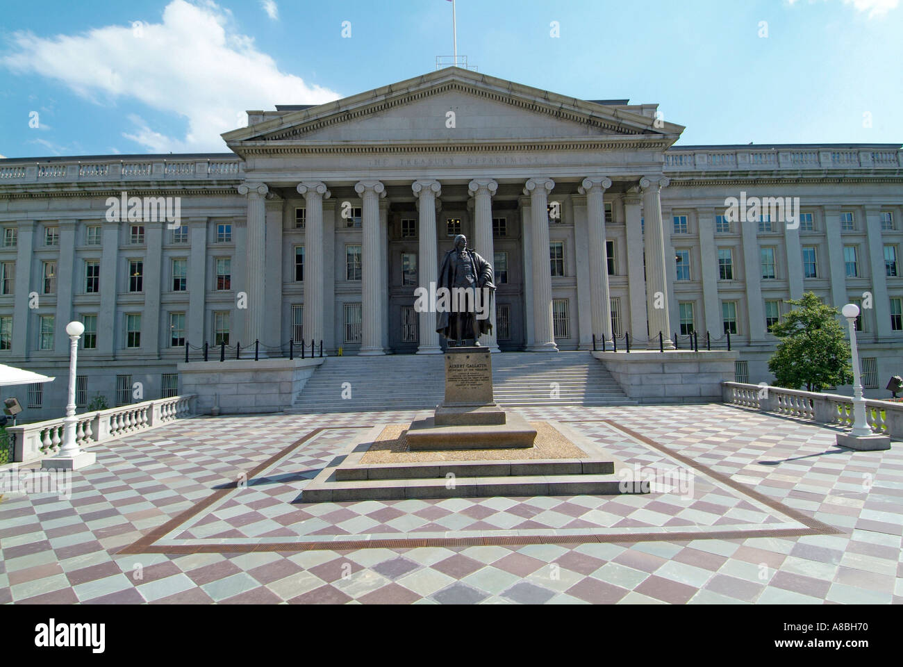 The Treasury Department Building Stock Photo - Alamy