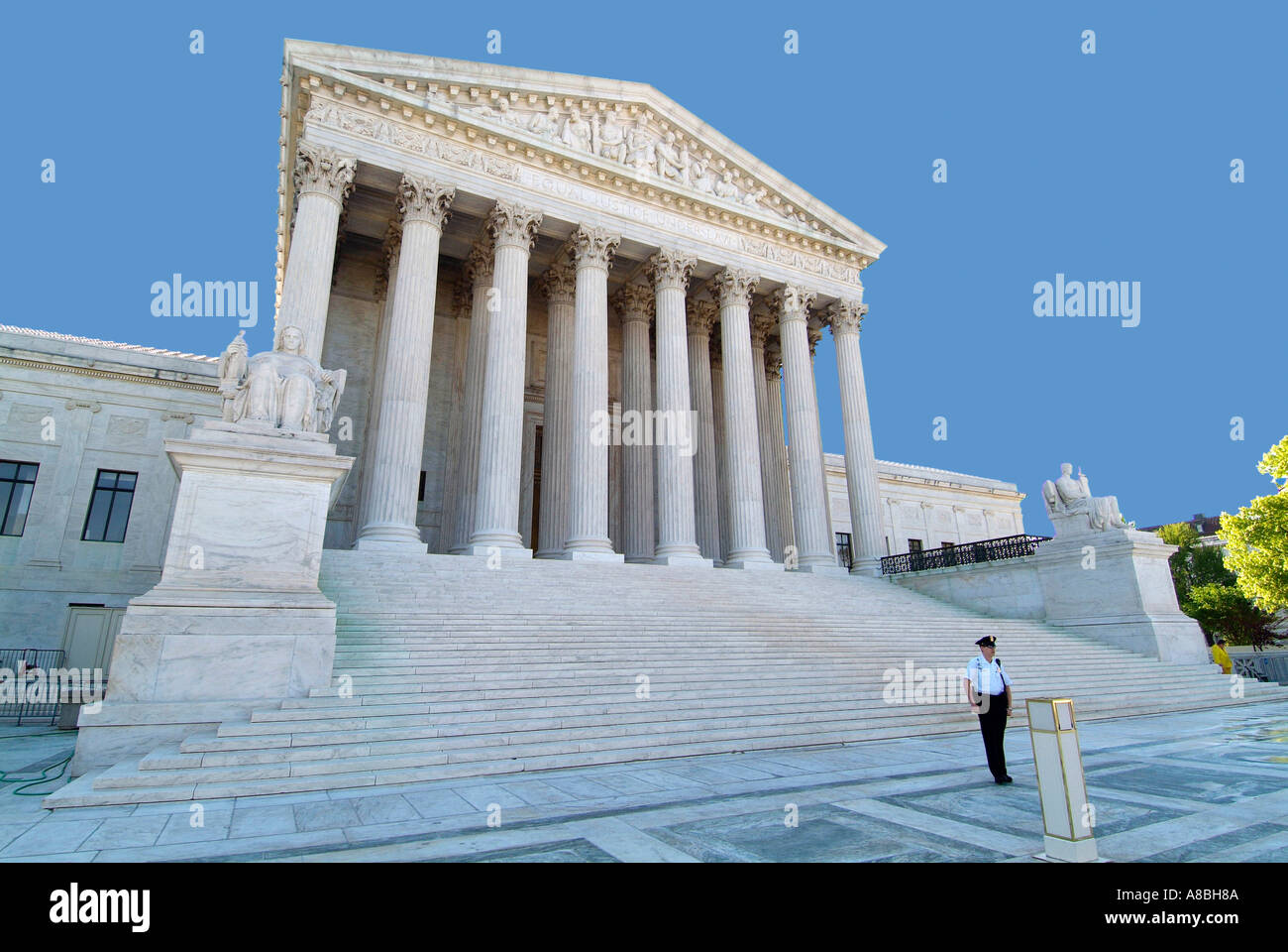 The Supreme Court Building of the United States Stock Photo - Alamy