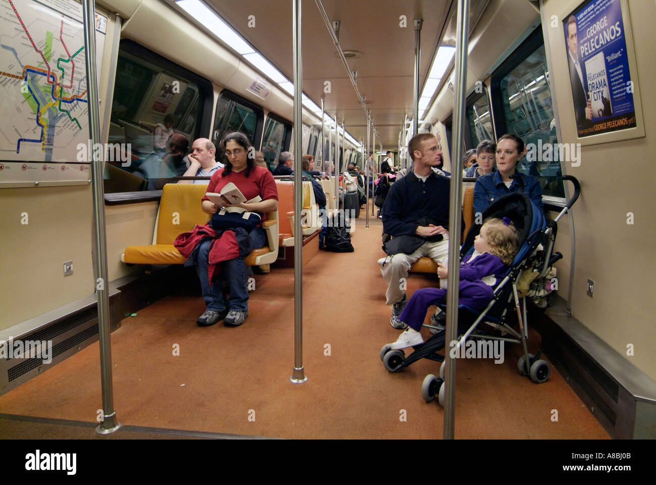 Dc metro hi-res stock photography and images - Alamy