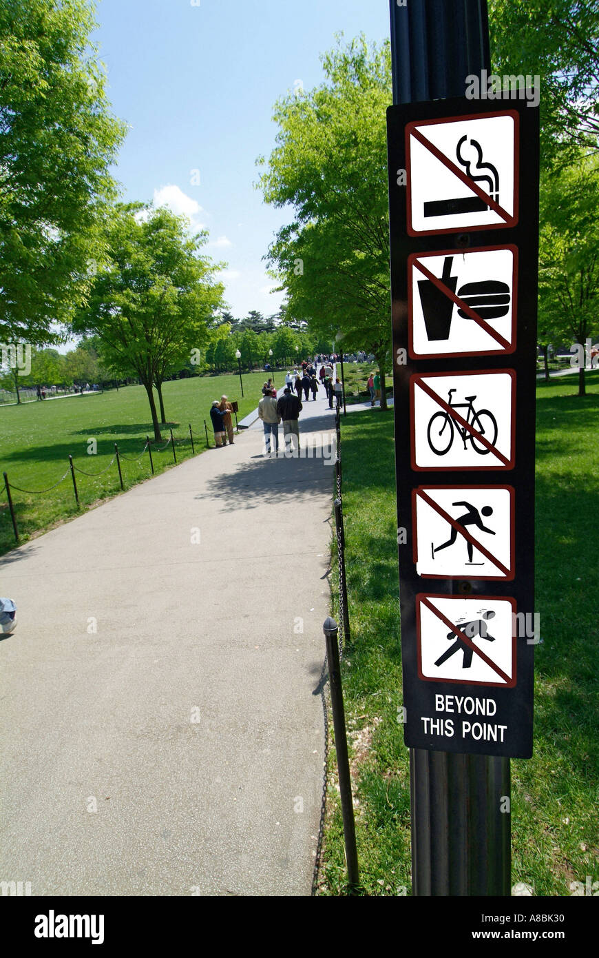 Government warning signs hi-res stock photography and images - Alamy