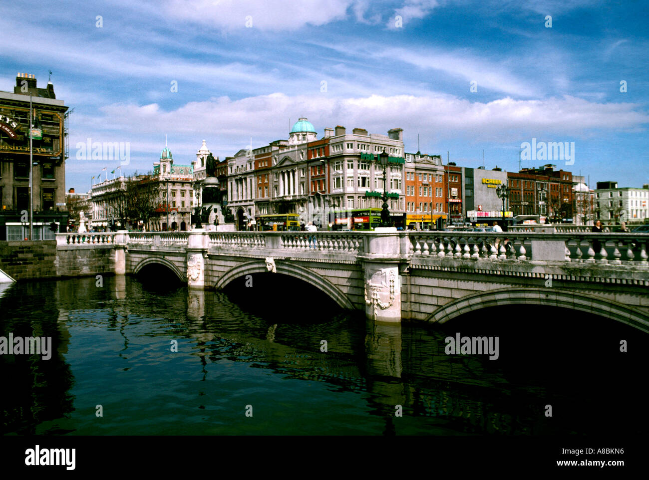 Dublin o'connell street hi-res stock photography and images - Alamy