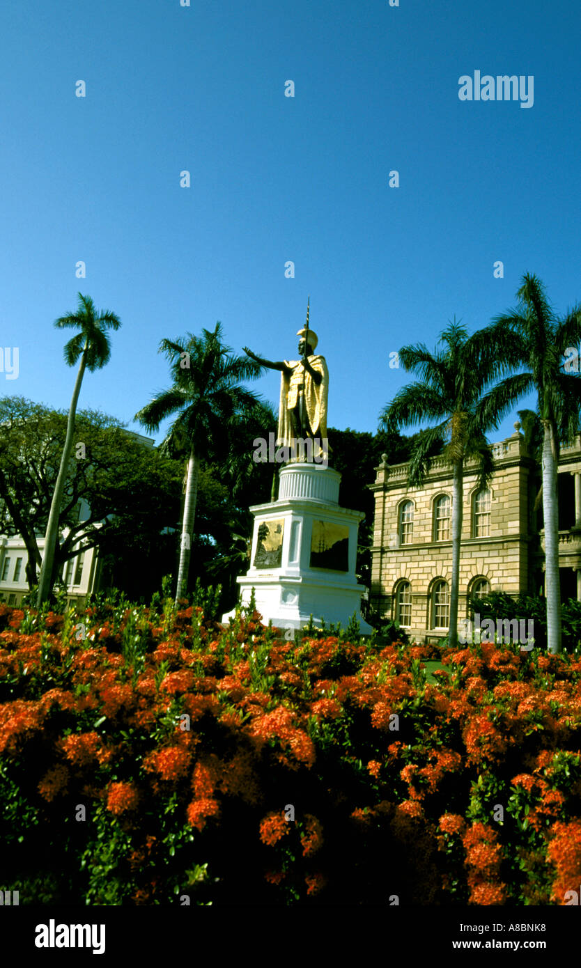 Hawaii Honolulu Statue of King Kamehameha I Stock Photo - Alamy