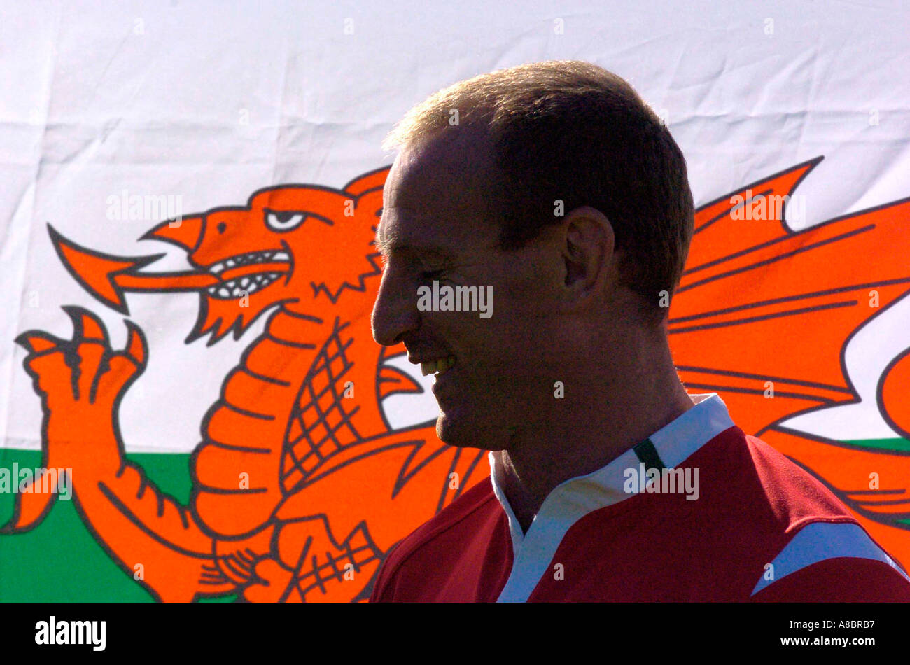 Gareth Thomas is Unveiled as the New Captain of the Welsh National ...