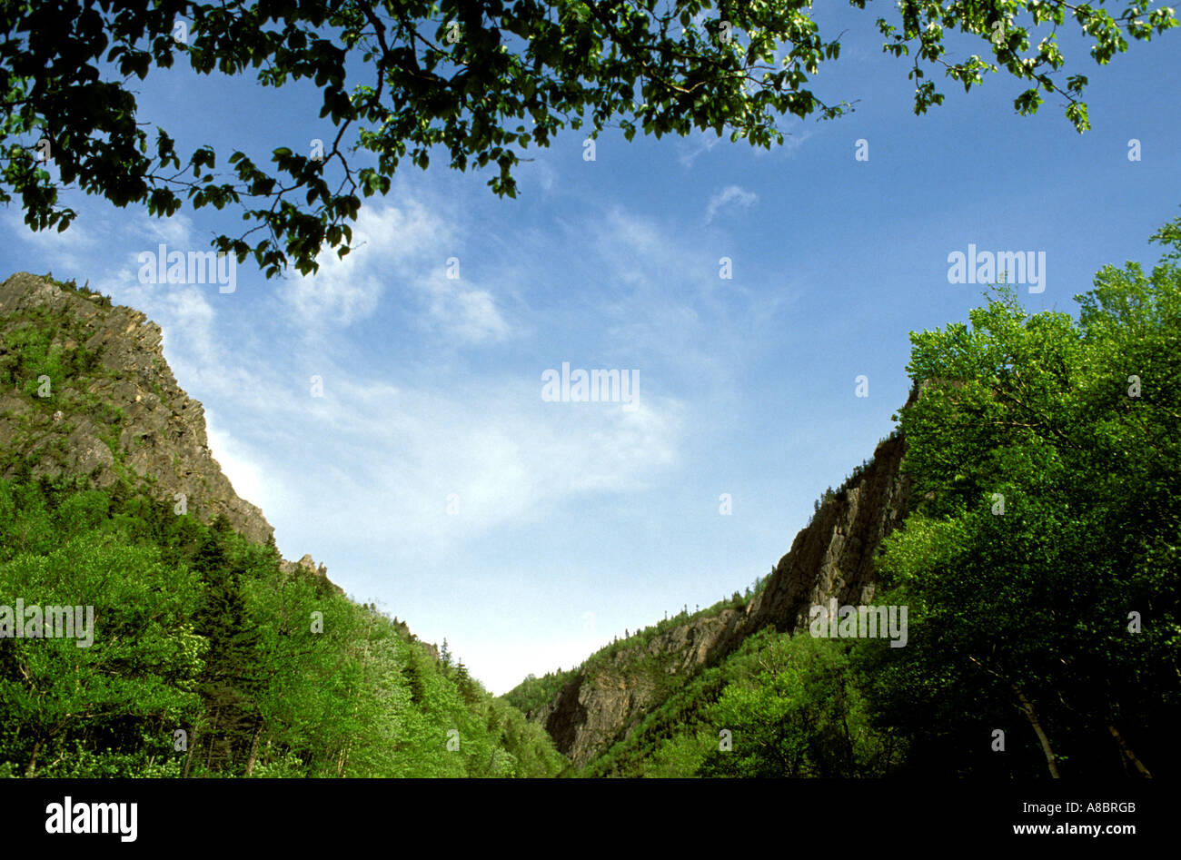 New Hampshire Geology a notch Dixville Notch Stock Photo - Alamy