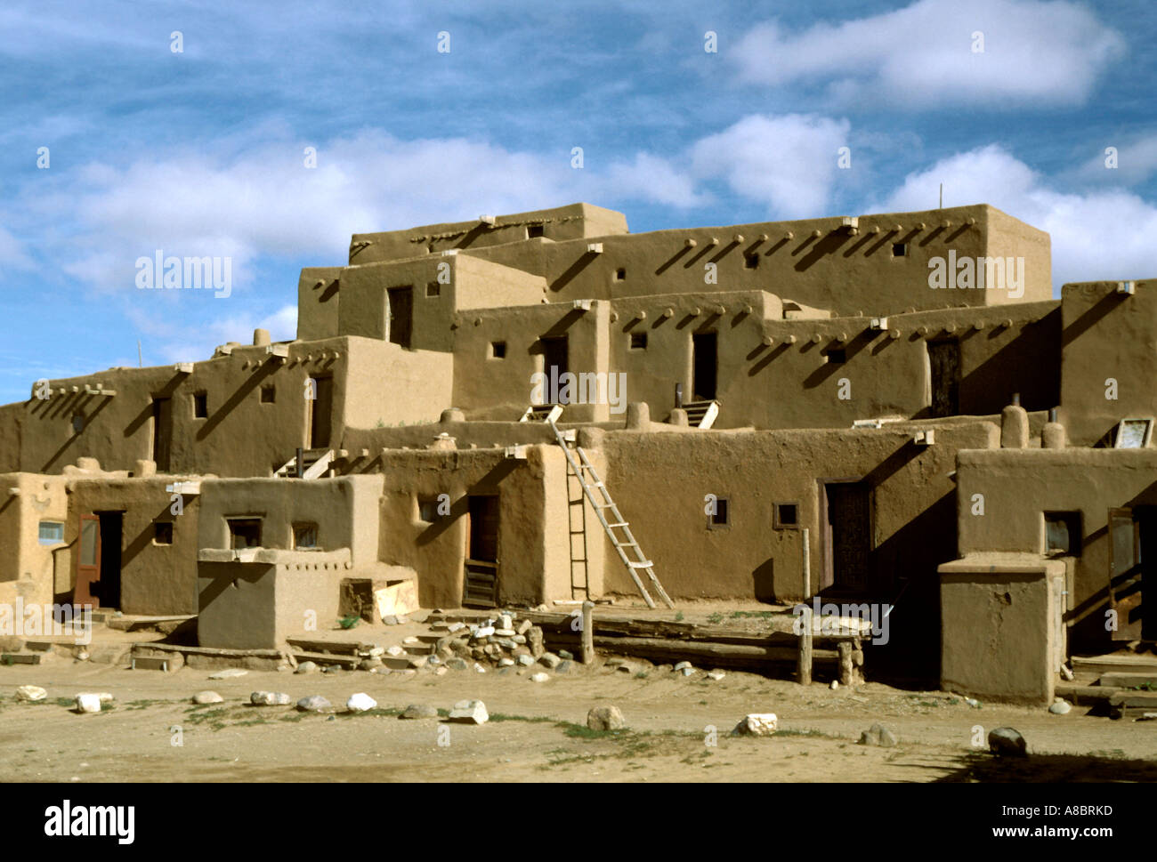 Pueblo houses ladders hi-res stock photography and images - Alamy