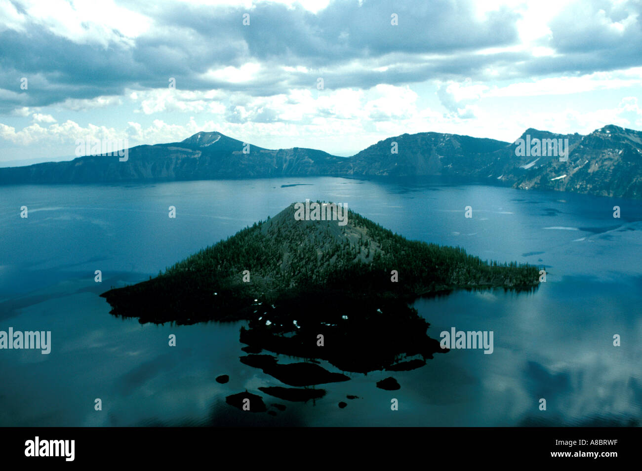 Oregon Crater Lake National Park scenic Wizard Island Stock Photo - Alamy