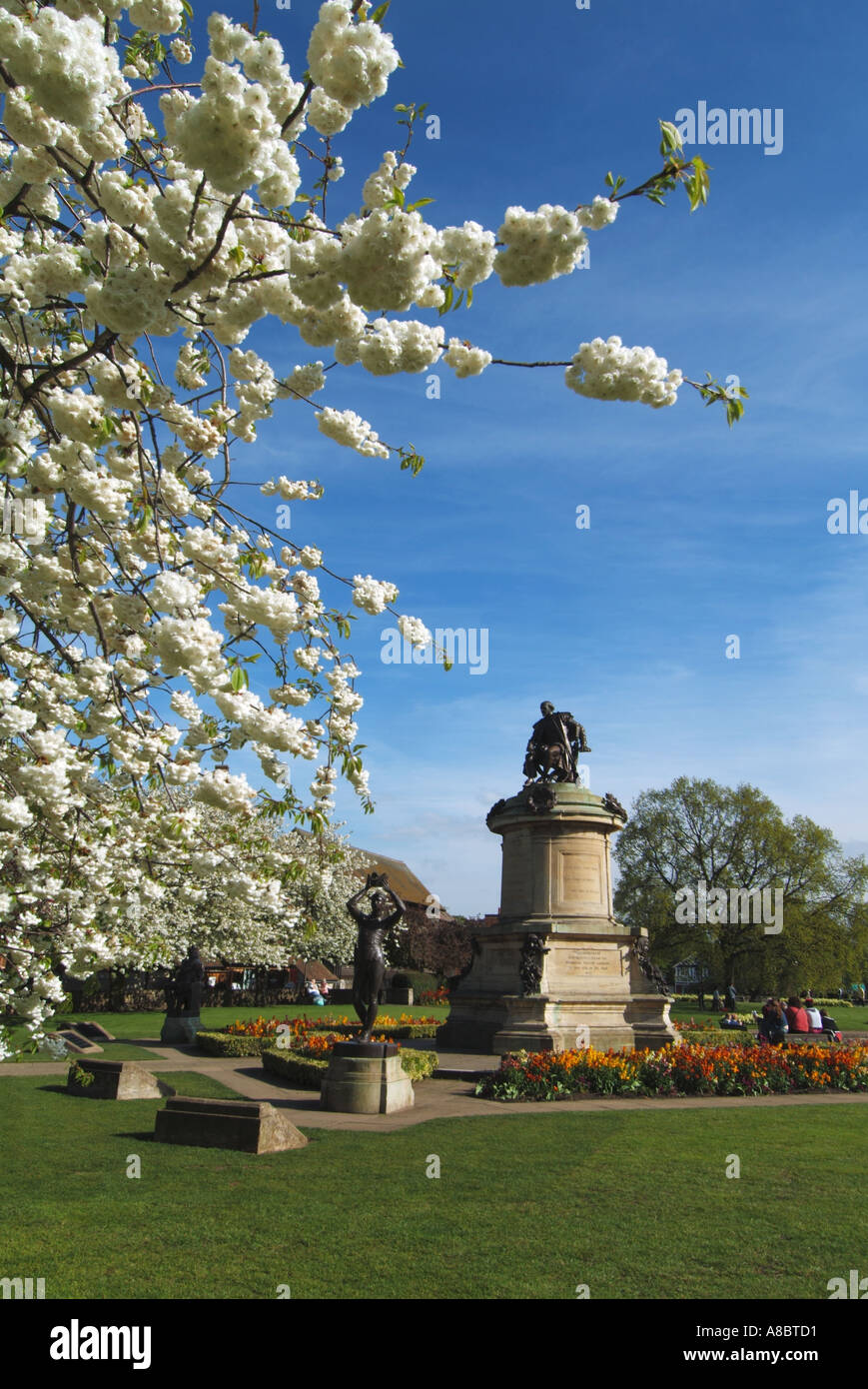 Stratford upon Avon William Shakespeare statue sculpture of Prince Hal ...