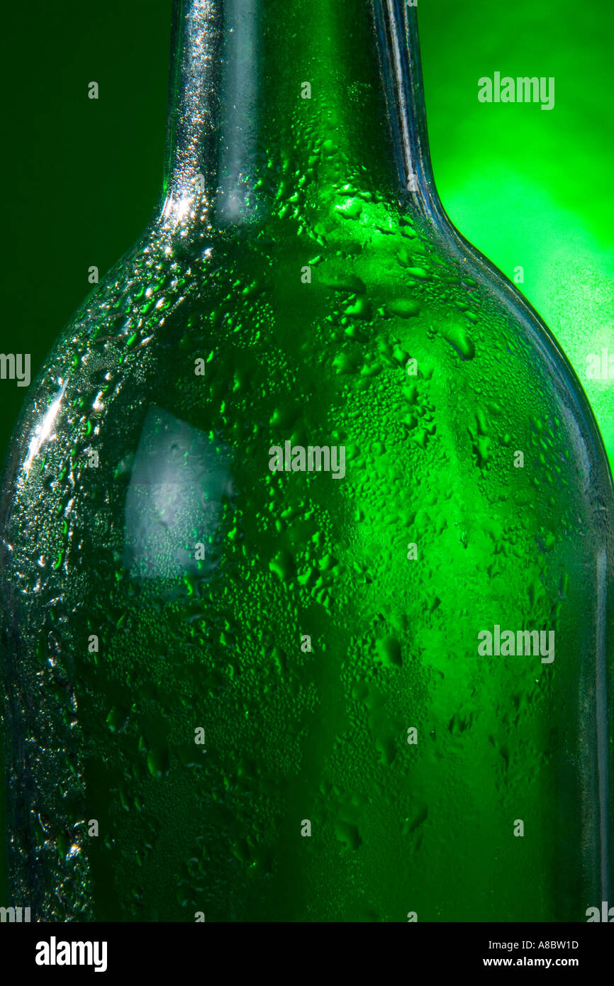 Empty wine bottle with water droplets and condensation Stock Photo - Alamy