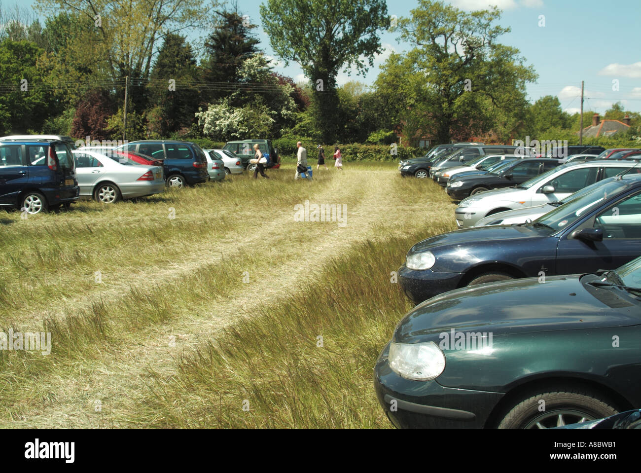 Overflow car park hi-res stock photography and images - Alamy