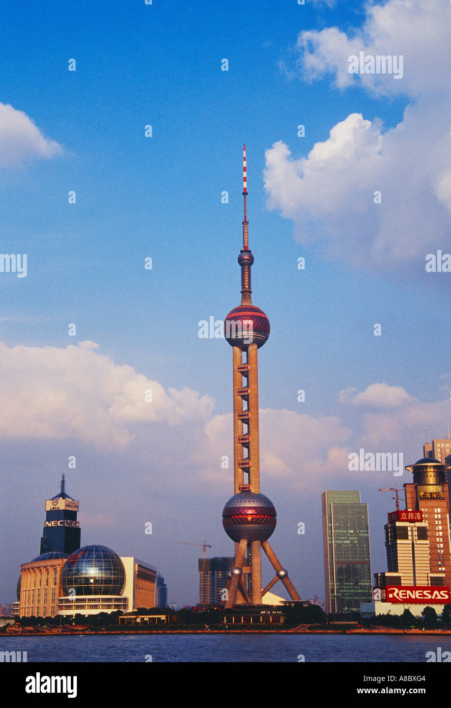 Shanghai pagoda hi-res stock photography and images - Alamy