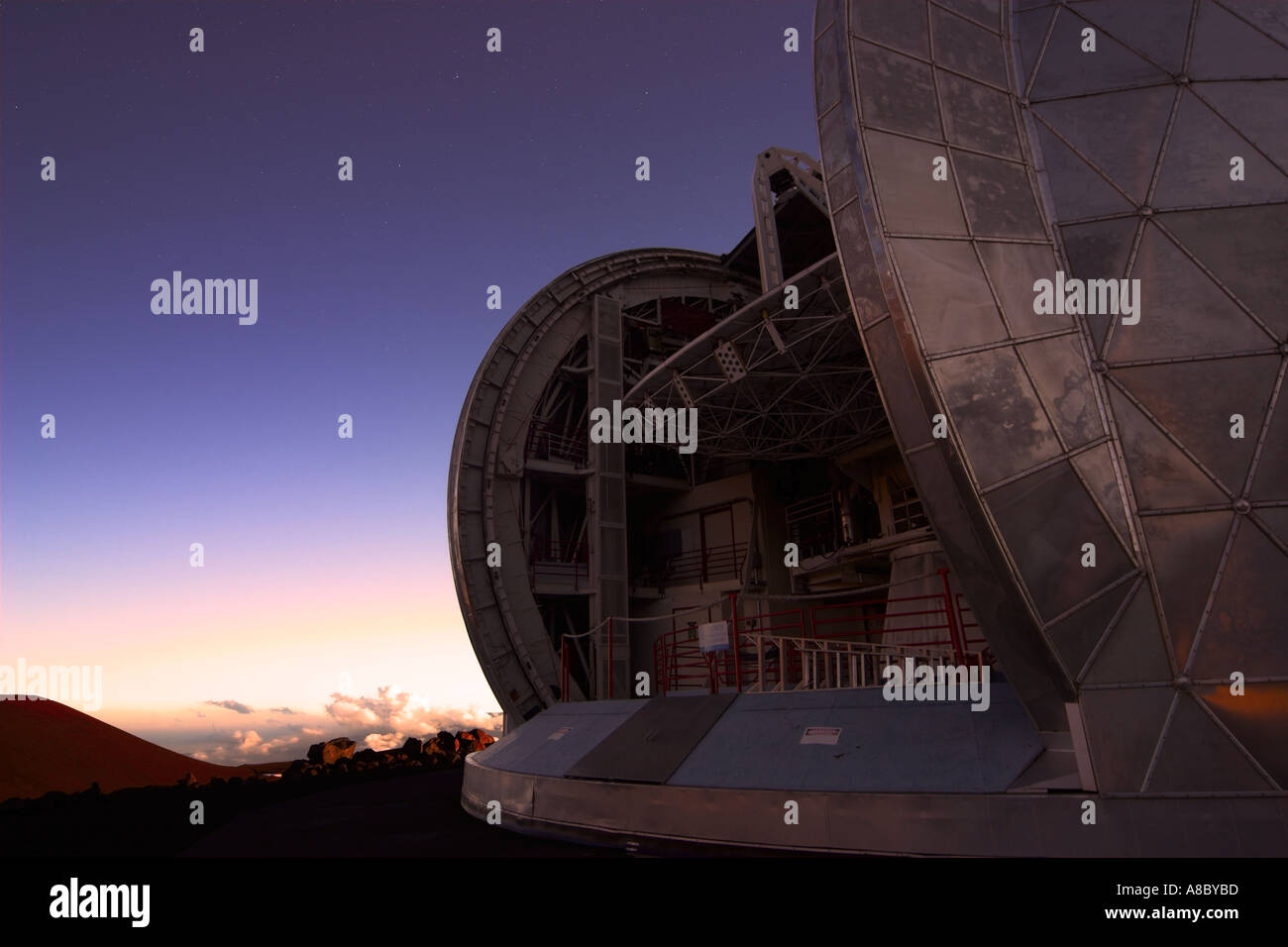 Caltech Submillimeter Observatory atop Mauna Kea The Big Island of ...