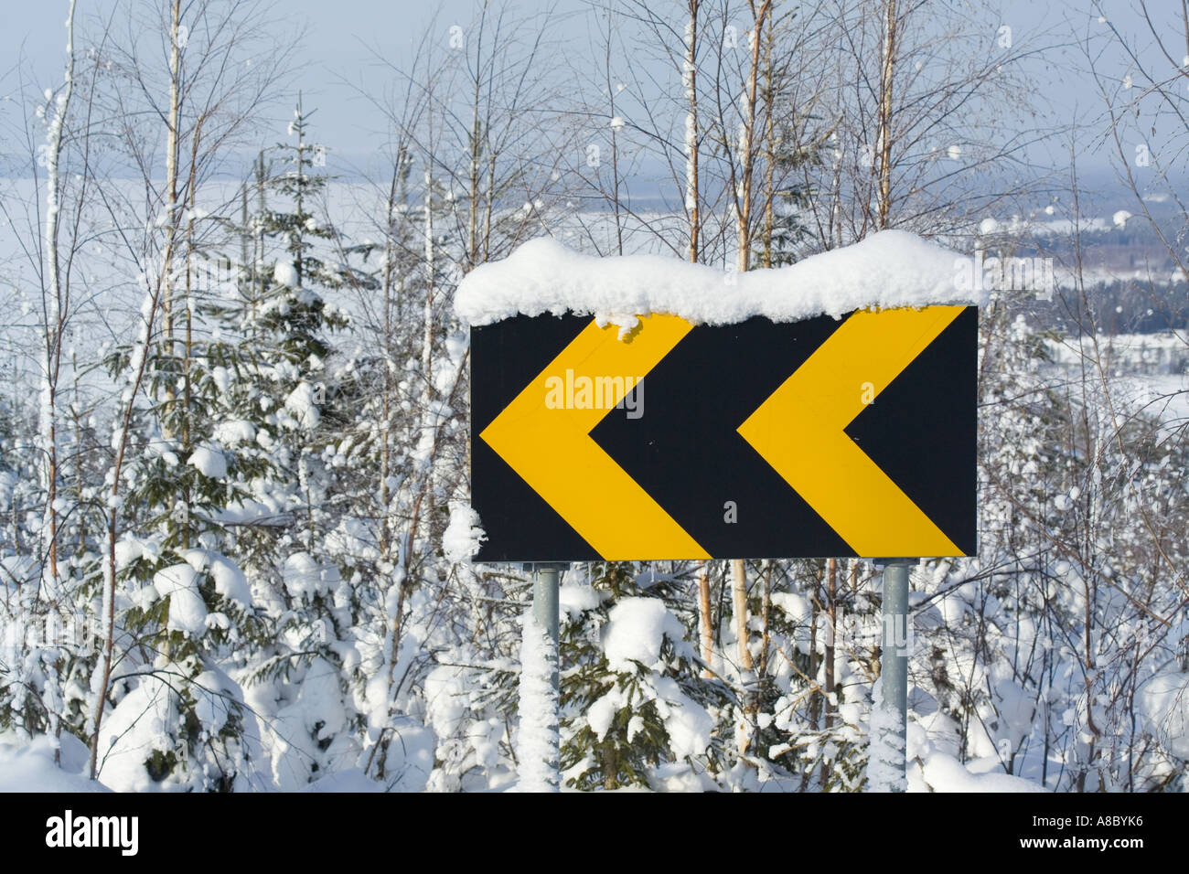 Sign point pointing left direction code hi-res stock photography and ...
