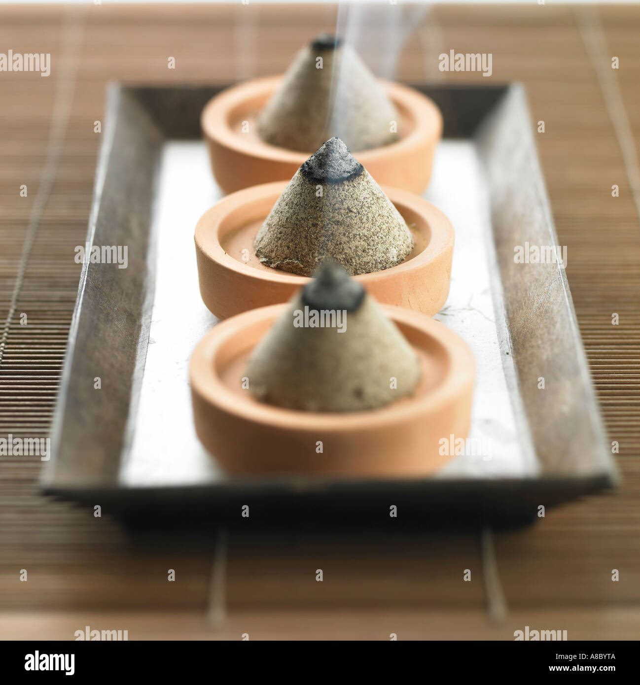 Chinese medine Oriental medicine moxa cautery Stock Photo - Alamy