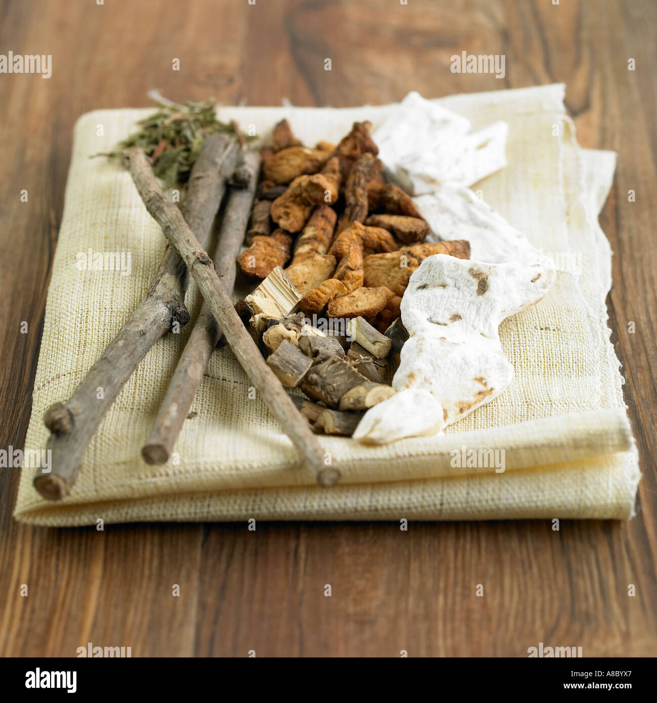 Chinese medicine on hemp cloth Stock Photo - Alamy