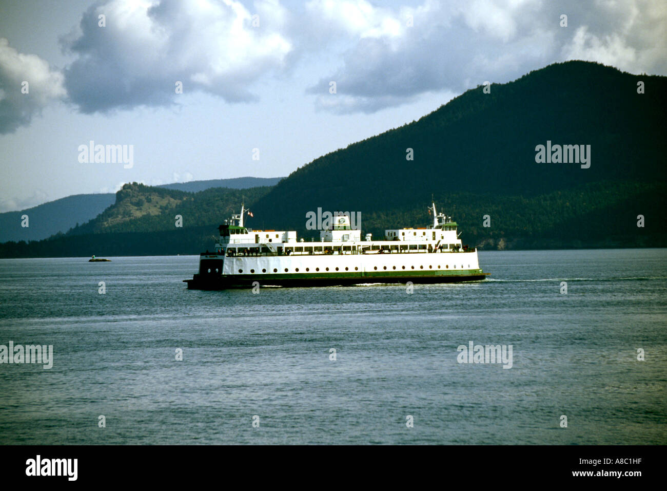 Seattle ferry hi-res stock photography and images - Alamy