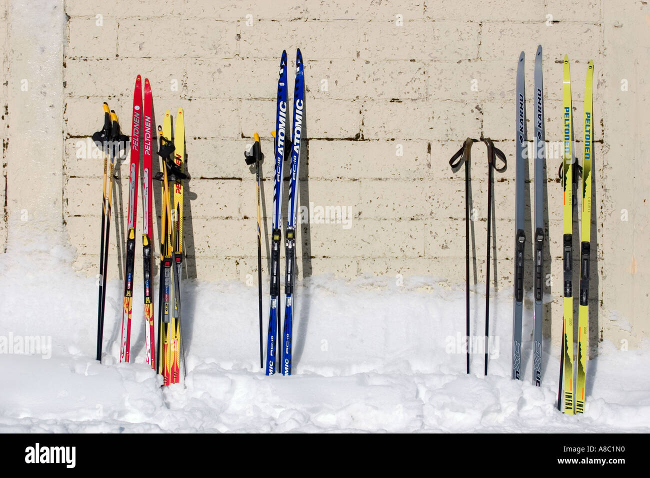 Leaning on skis hi-res stock photography and images - Alamy