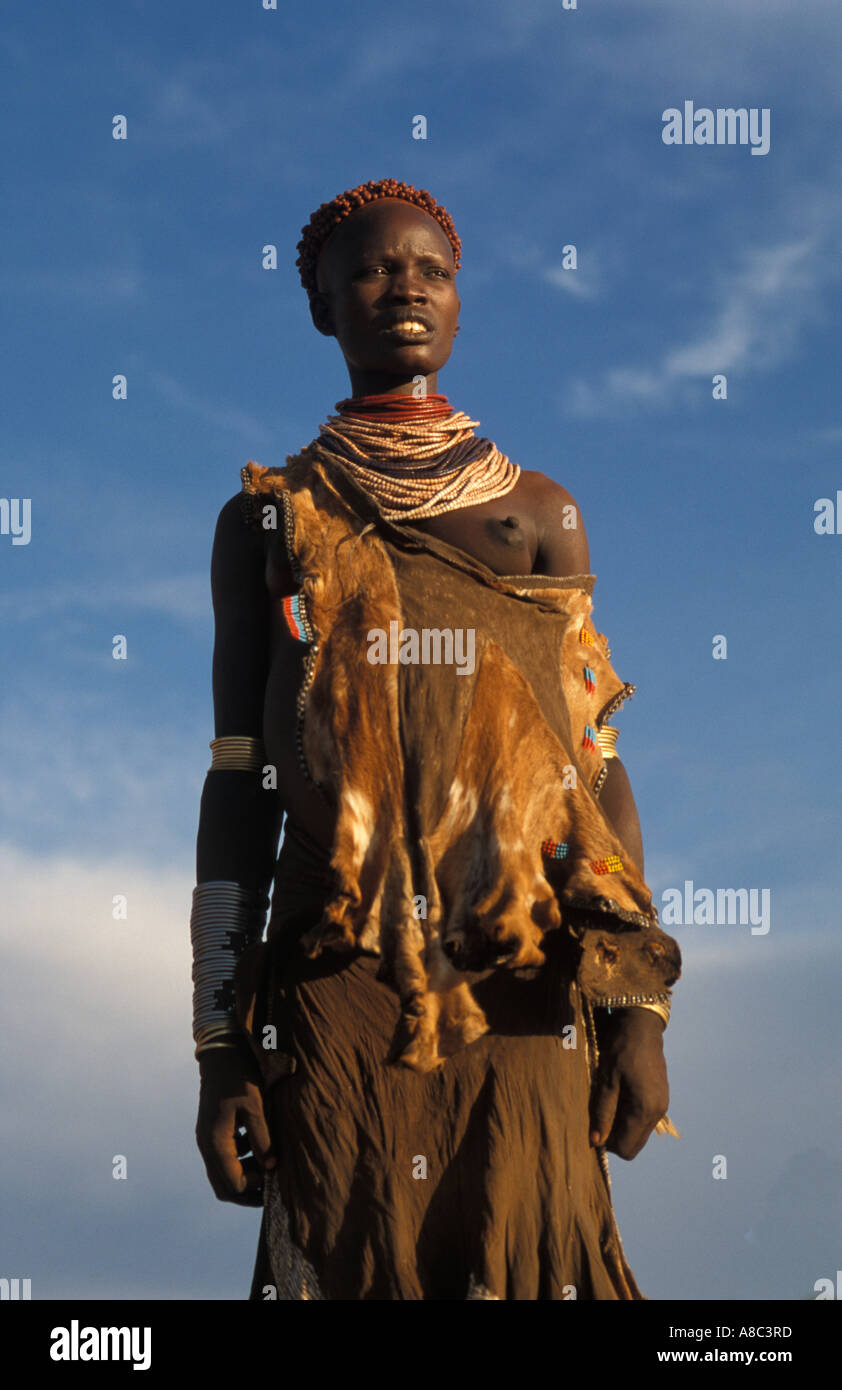 Murle hi-res stock photography and images - Alamy