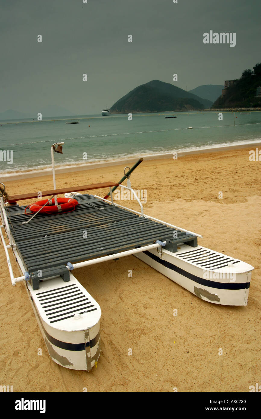 lifeboat life cutter lifecutter yellow orange Landscape thailand Trav ...