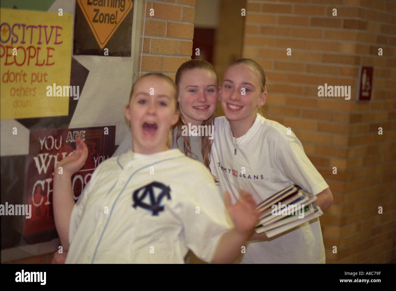 American middle school hallway hi-res stock photography and images - Alamy