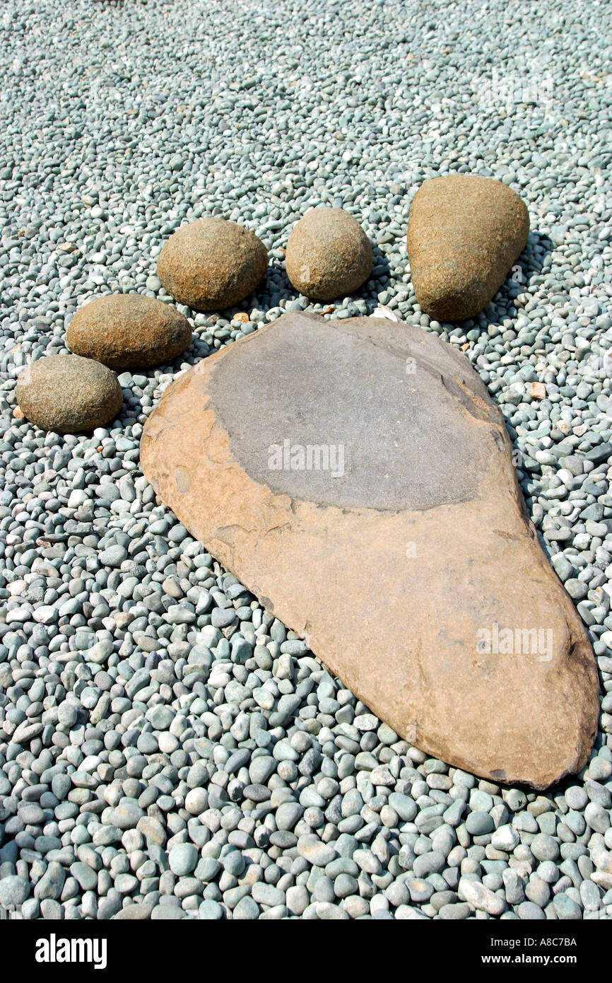 Rubbing stone hi-res stock photography and images - Alamy
