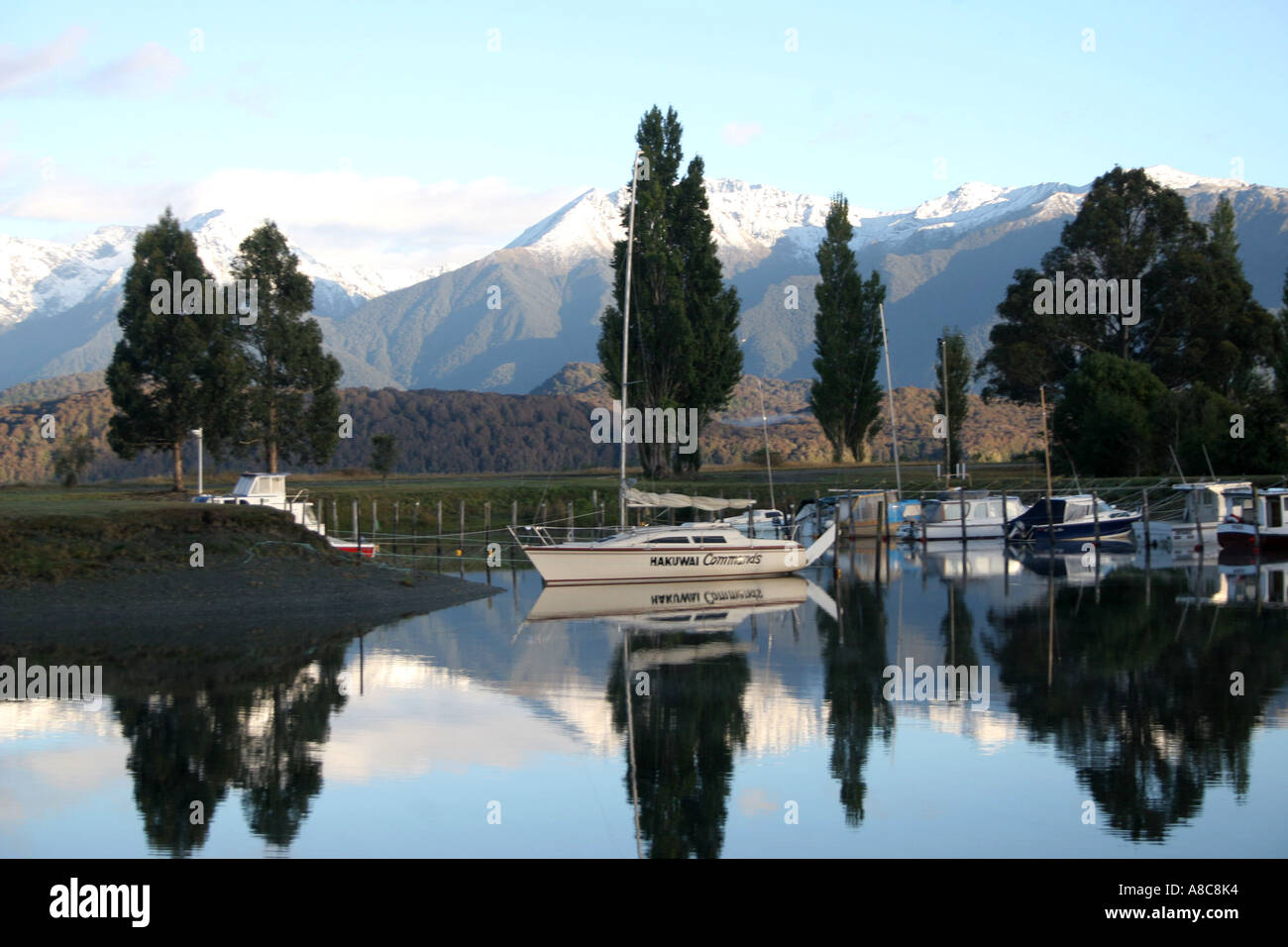 Ade 202 New Zealand,South Island, Lake Te Anau,Boatsharbour Stock Photo ...