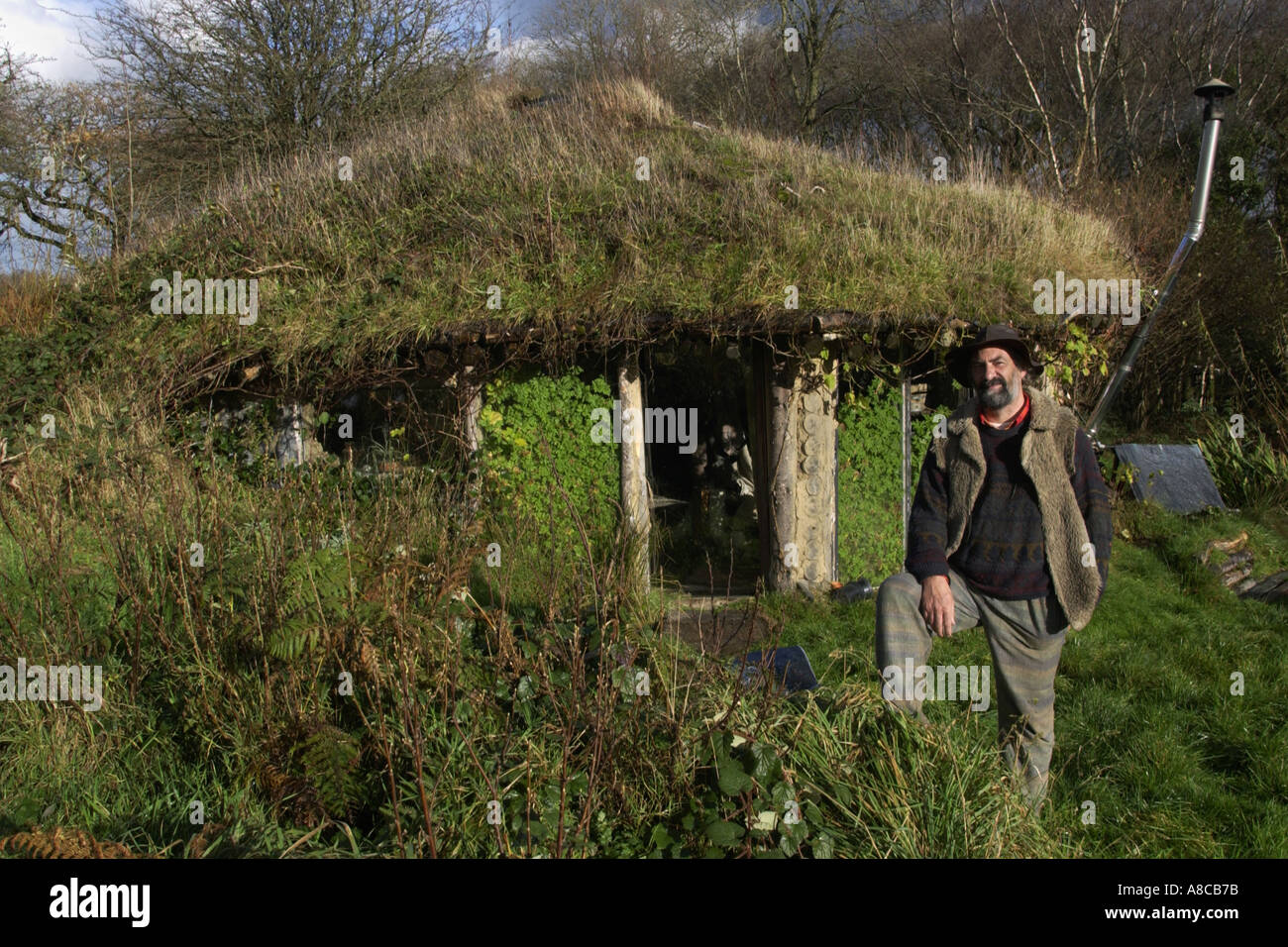 Hobbit house wales hi-res stock photography and images - Alamy