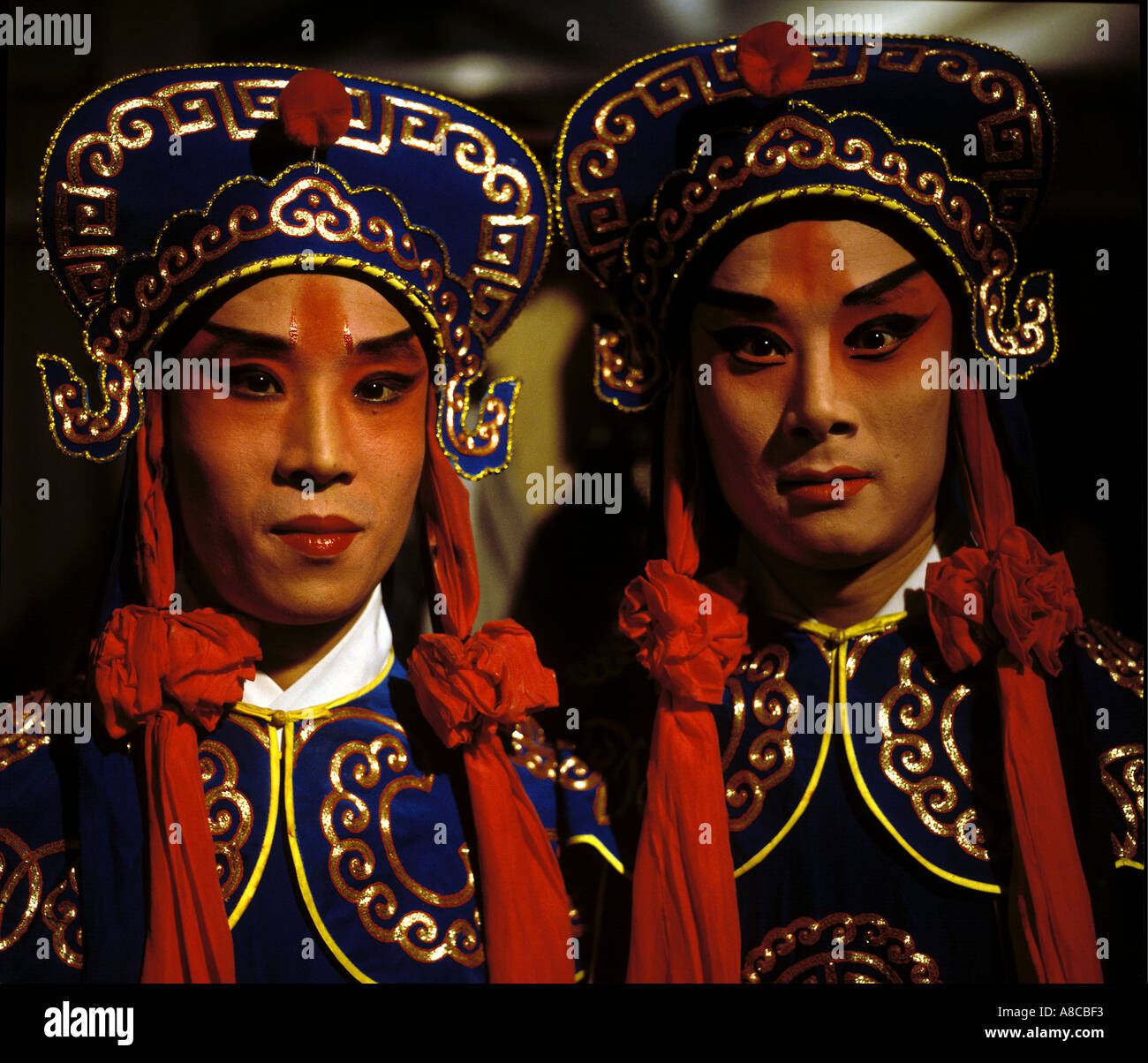 Pekin opera artists hi-res stock photography and images - Alamy
